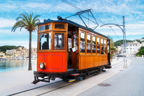 How To Get To Sóller & Port de Sóller From Palma Via Historic Train ...